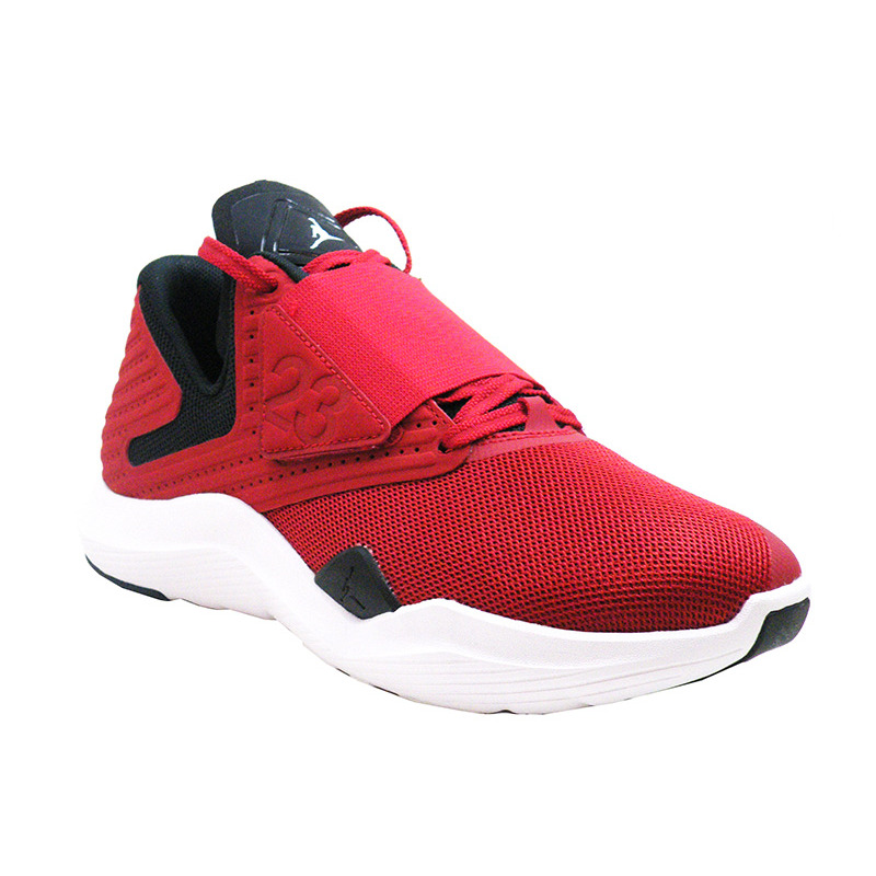 Jordan Relentless "Red Runner" (601) - Manelsanchezstyle.com