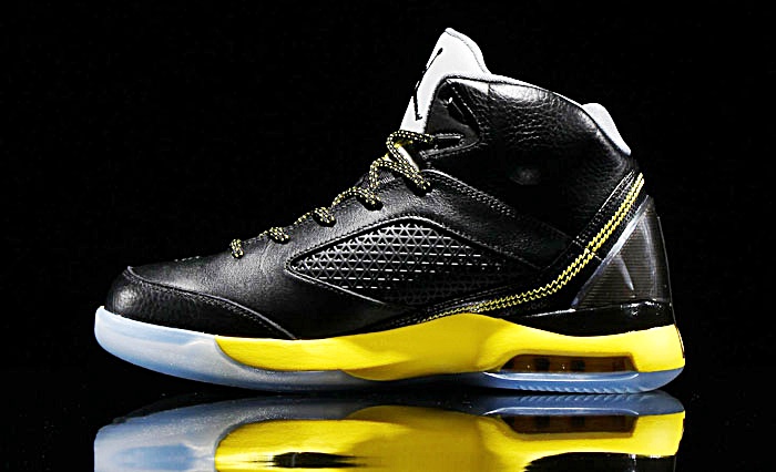 Air Jordan Future Flight Remix "Night" (070/negro/amarillo)